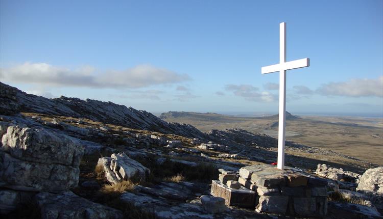 Mount Harriet Memorial - Things to Do in the Falkland Islands